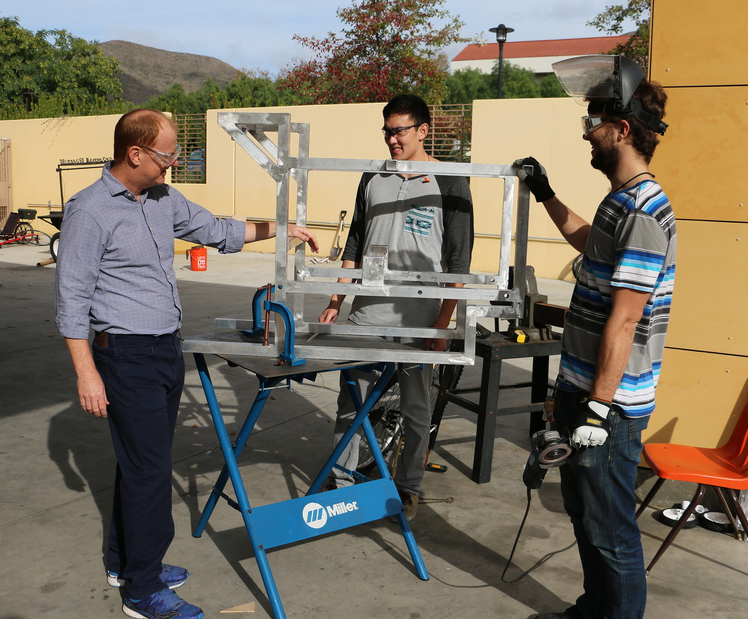 Self Taught: ME Professor Brian Self Wins CSU-Wide Award for His Active ...