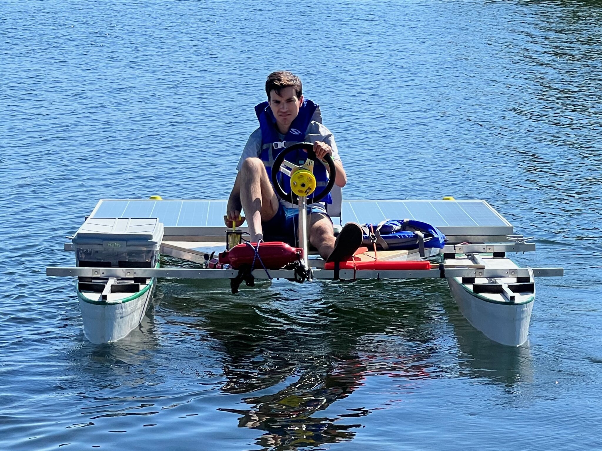 Cal Poly Solar Regatta Club Wins Award
